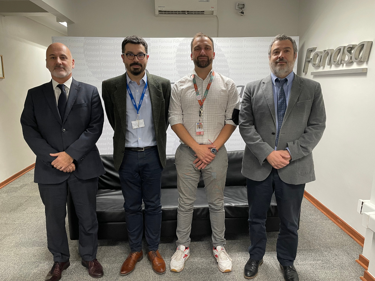 Secretario nacional del Colmed y director de Fonasa analizan proyecto ...